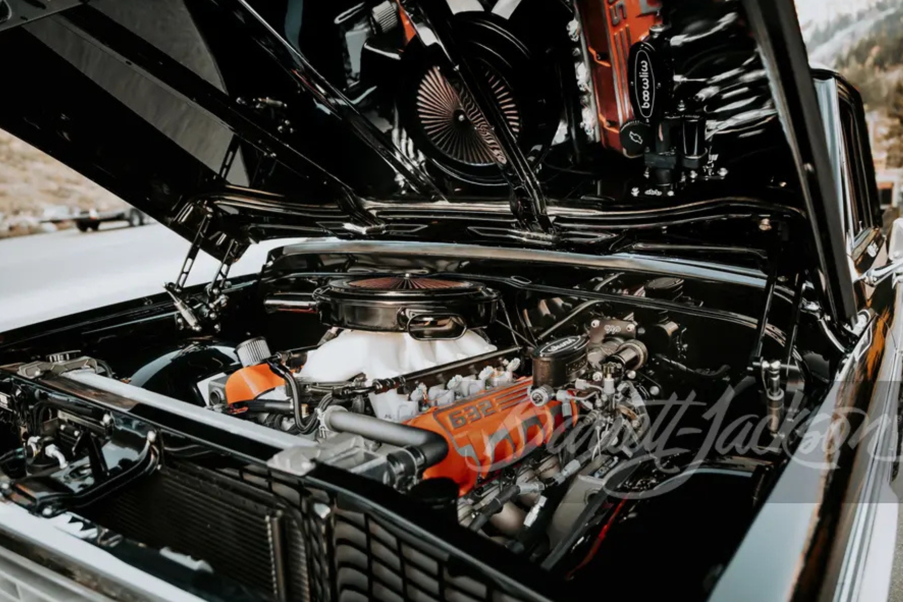 Chevrolet K10 Reimagined With 1,004 HP Big-Block Power